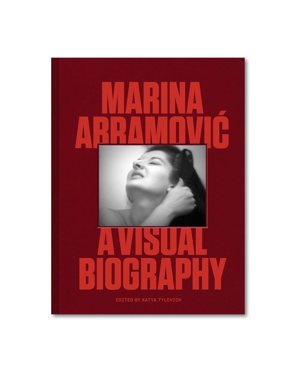 Marina Abramovic. A Visual Biography — купить с доставкой по России в ...